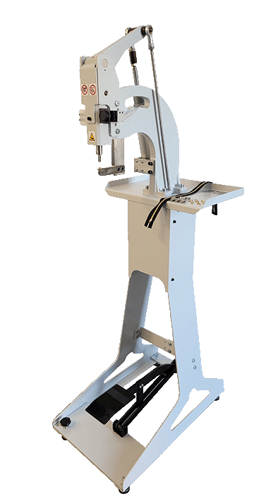 JET 250 foot press for leather goods • GMG snc di Gallinaro Lorenzo & C.